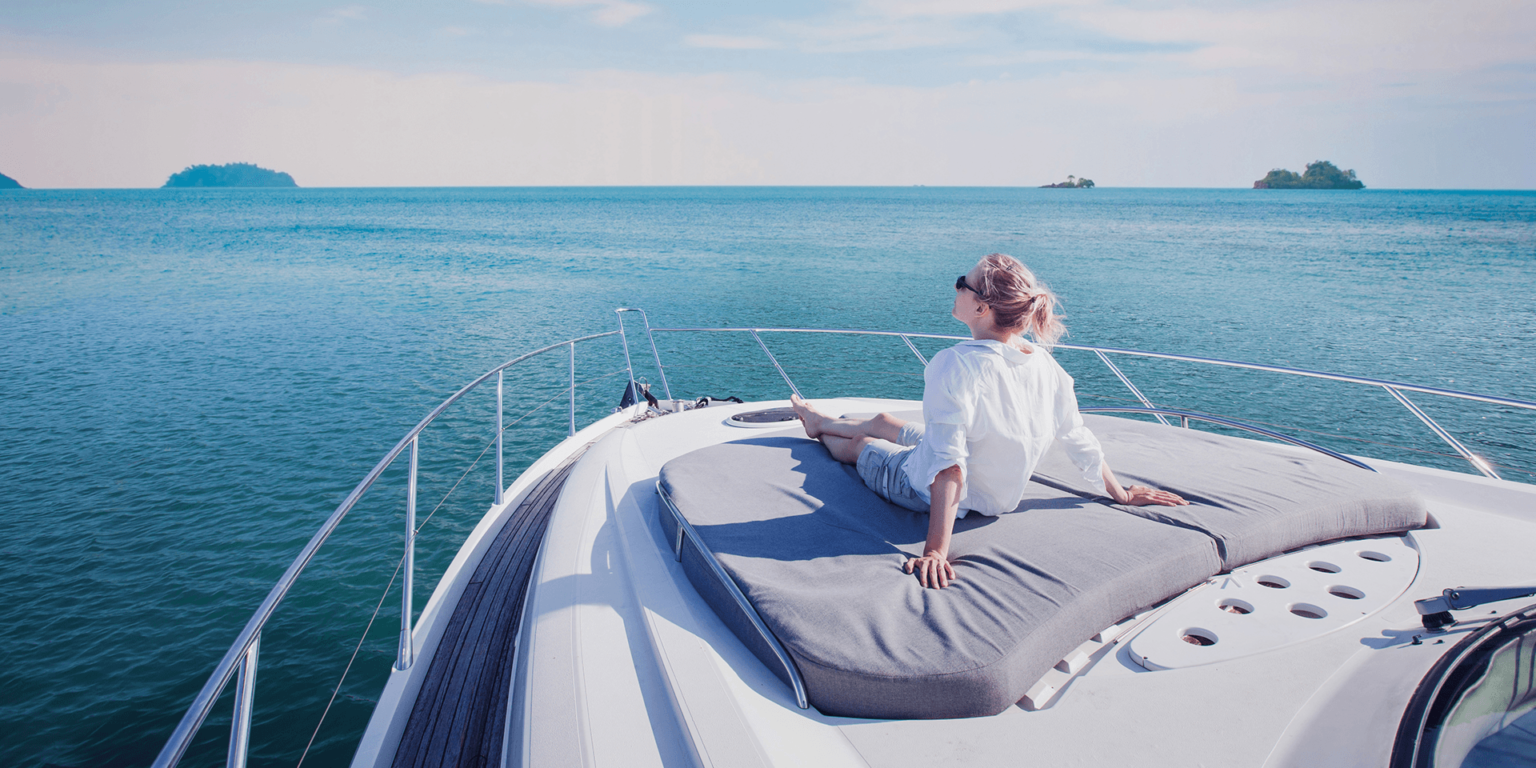 What to Bring on a Boat Trip | My Financing USA